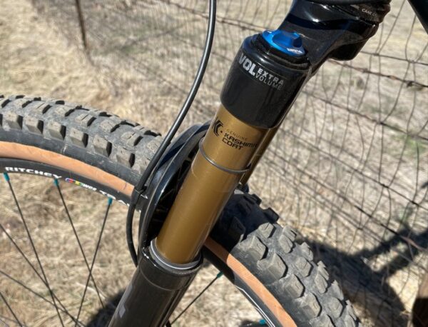 Fox 34 Step-Cast Review: a Svelte, Plush, and Sturdy MTB Fork ...