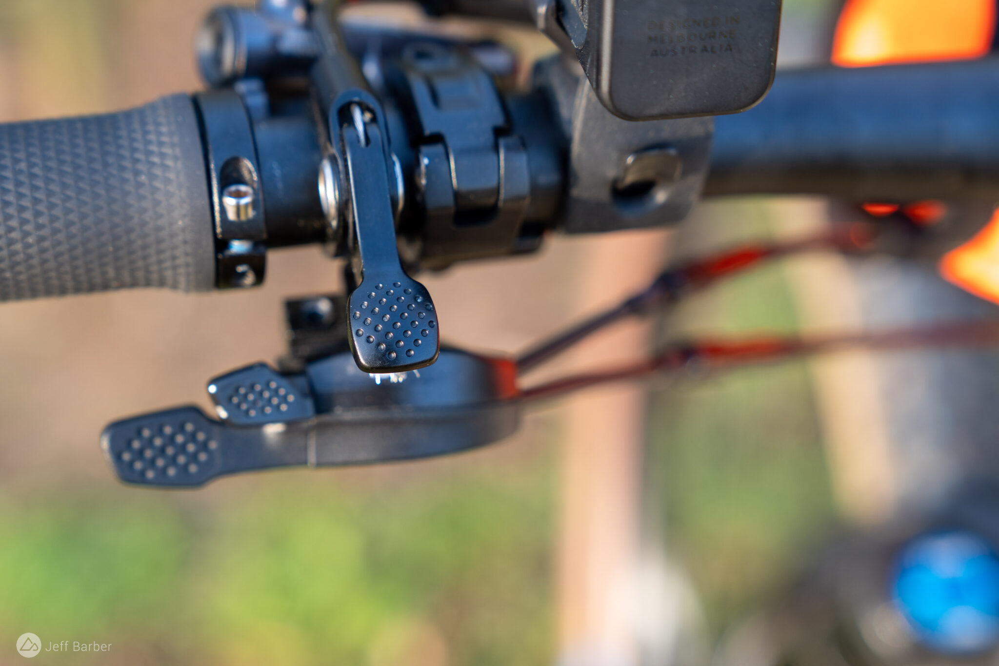 Fox Twin Stick combines dropper remote and suspension lockout controls ...