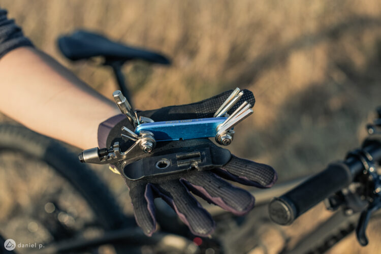 9 Mountain Bike Multitools To Pack on Trail Rides, Reviewed ...