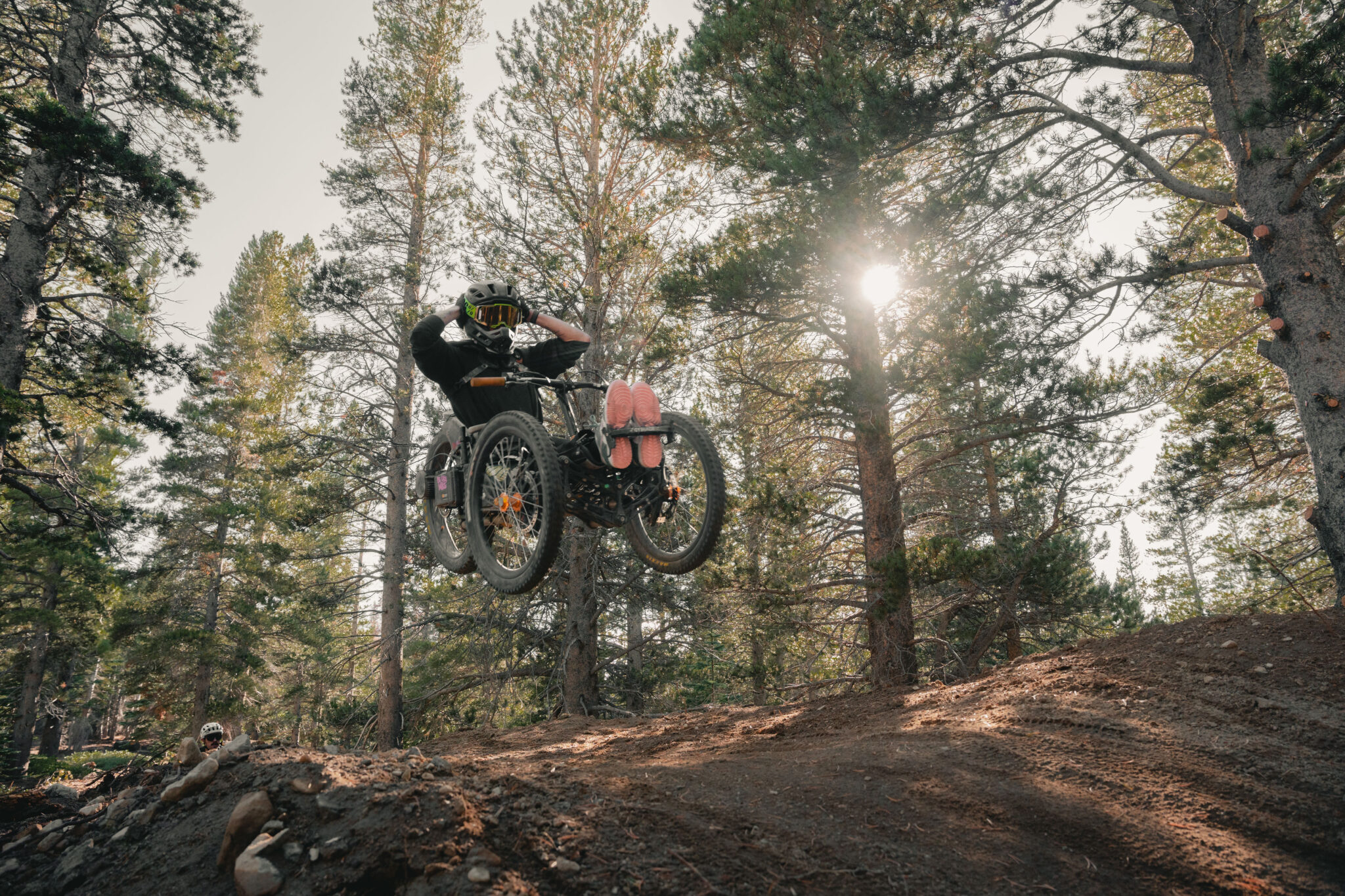 The High Fives Foundation is Trying to Build an Adaptive MTB ...