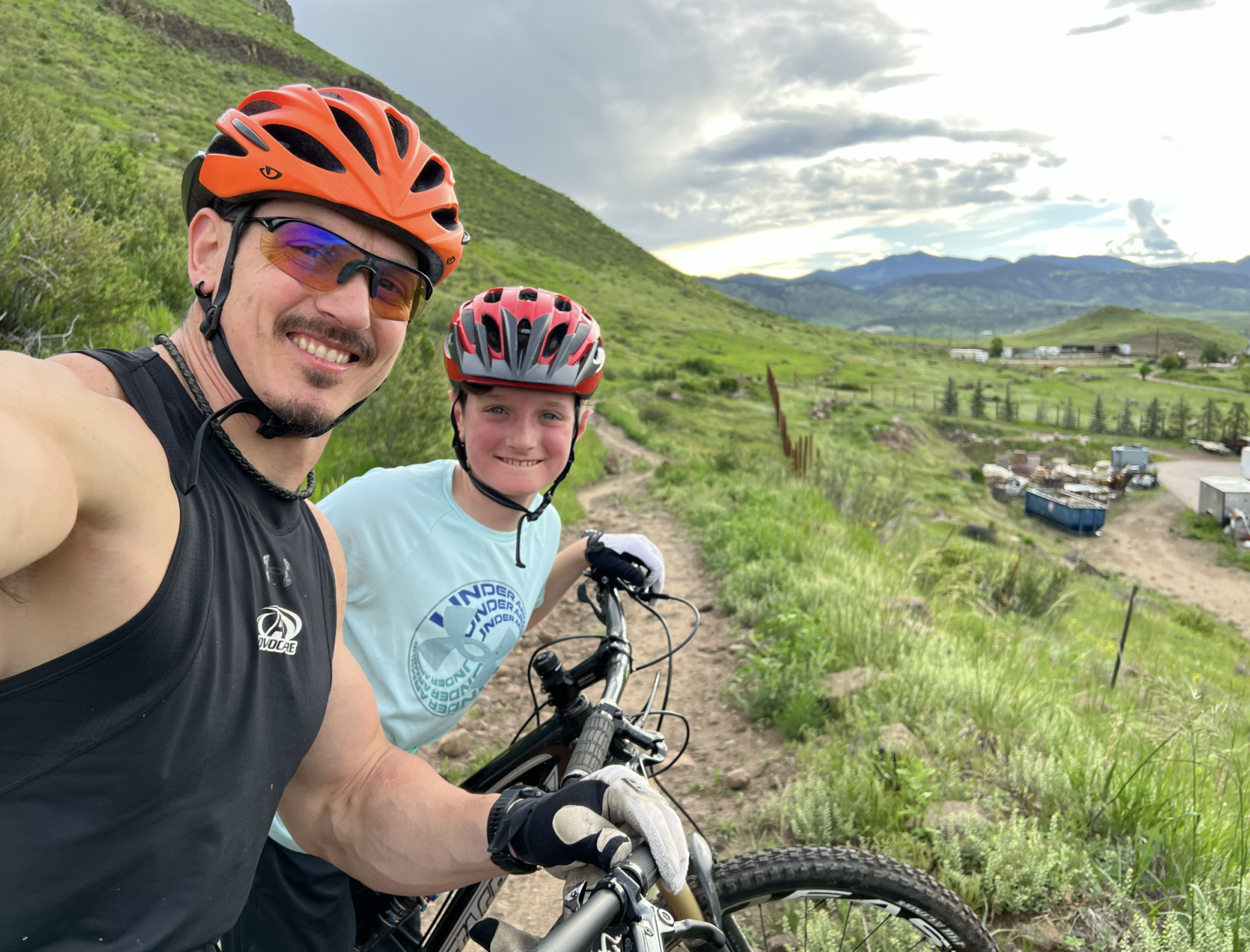 This Dad Acted Fast to Save his Son After a Rattlesnake Bite on a Trail ...
