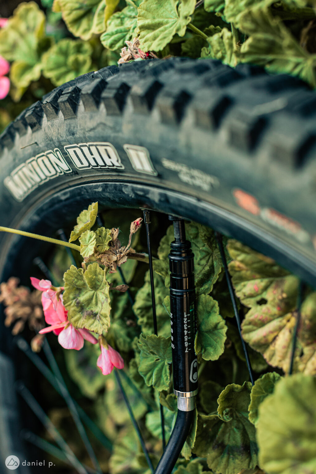 6 Mini Bike Pumps for MTB and Gravel, Tested - Singletracks Mountain ...