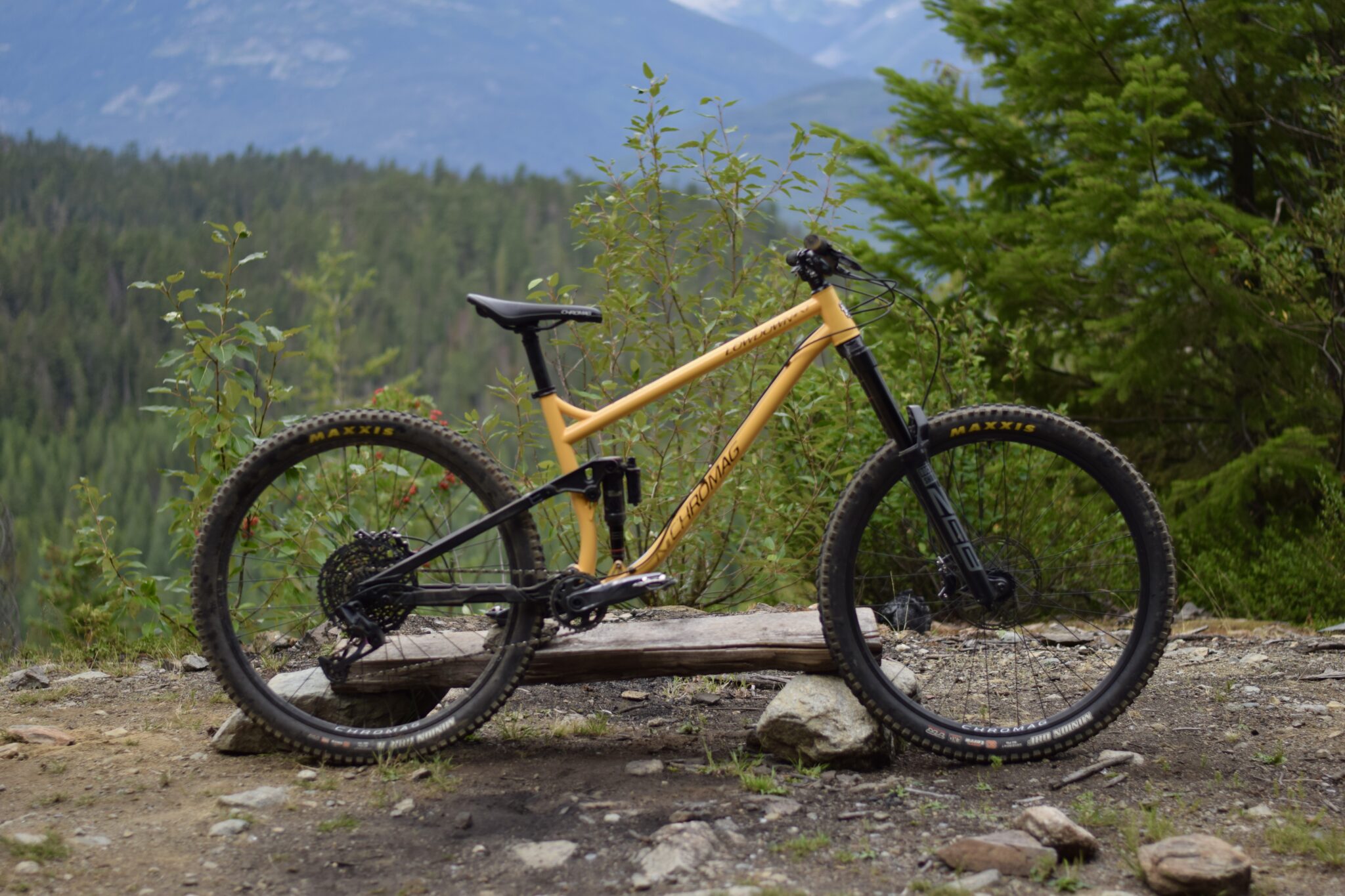 Chromag Lowdown Long Travel Steel MTB Test Ride Review - Singletracks ...