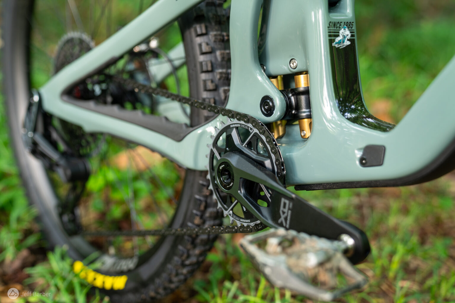 The Yeti SB135 Proves that Trail Bikes Can Rip Up and Down the Mountain ...