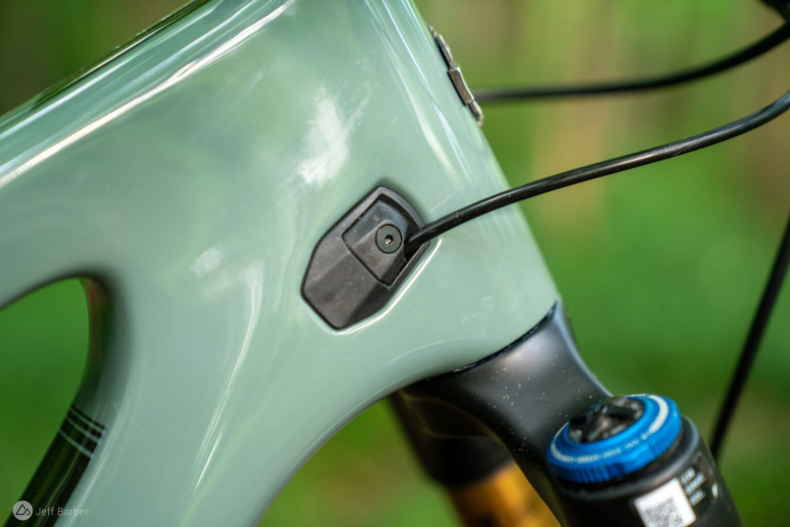 The Yeti SB135 Proves that Trail Bikes Can Rip Up and Down the Mountain ...