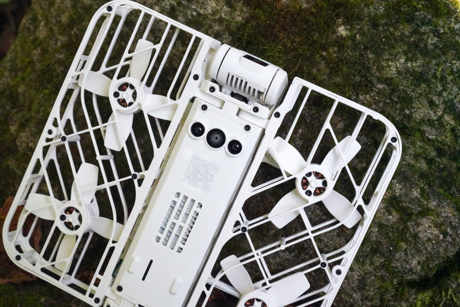 This palm-sized drone uses facial recognition to follow you down ...