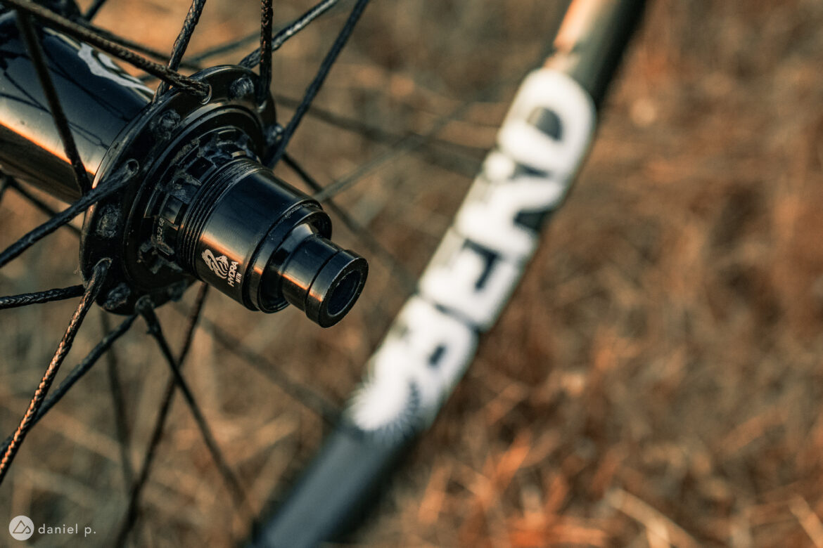 Berd HAWK30 Carbon Wheels Feature Advanced Polymer Spokes [Review ...