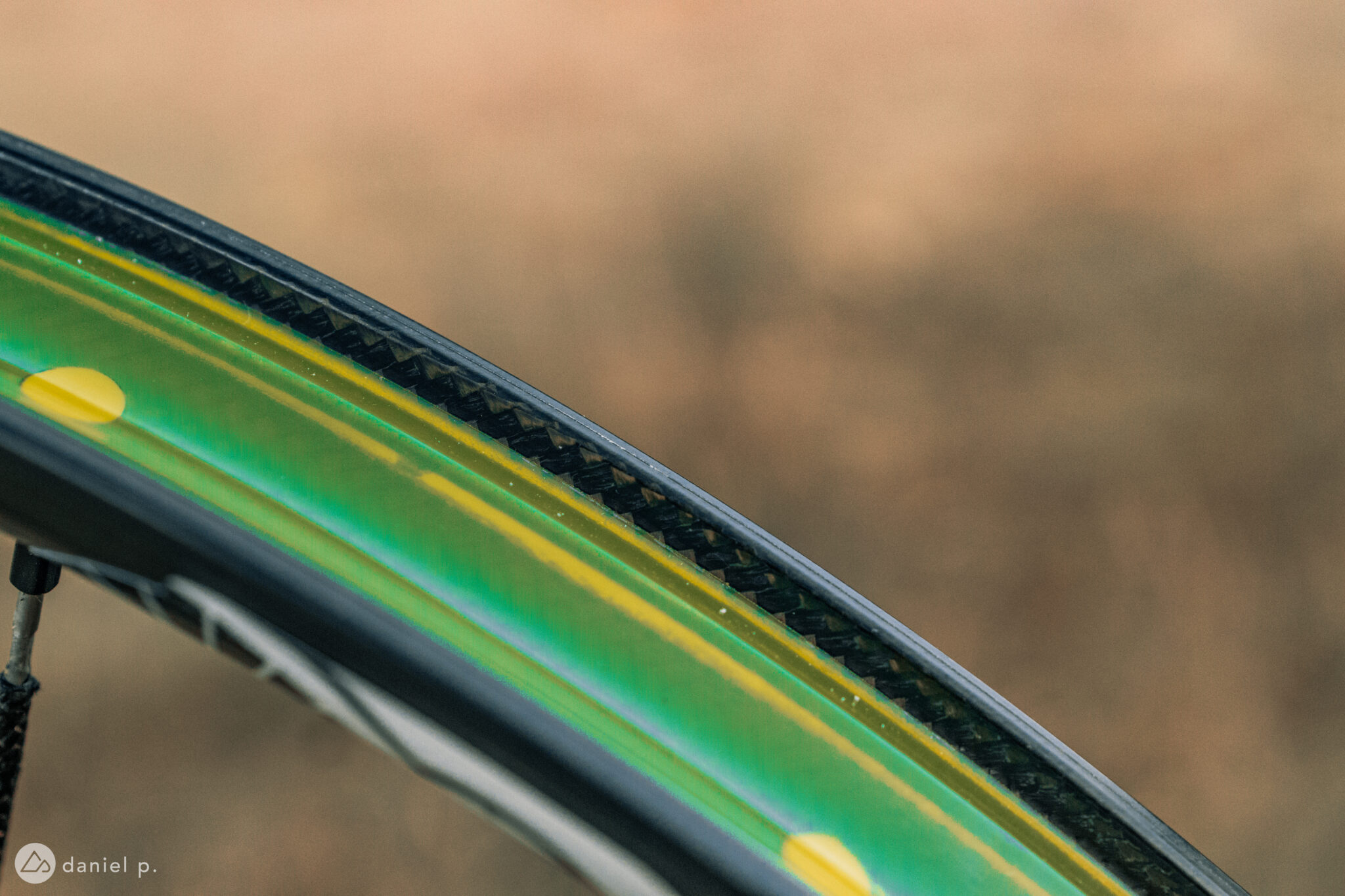 Berd HAWK30 Carbon Wheels Feature Advanced Polymer Spokes [Review ...