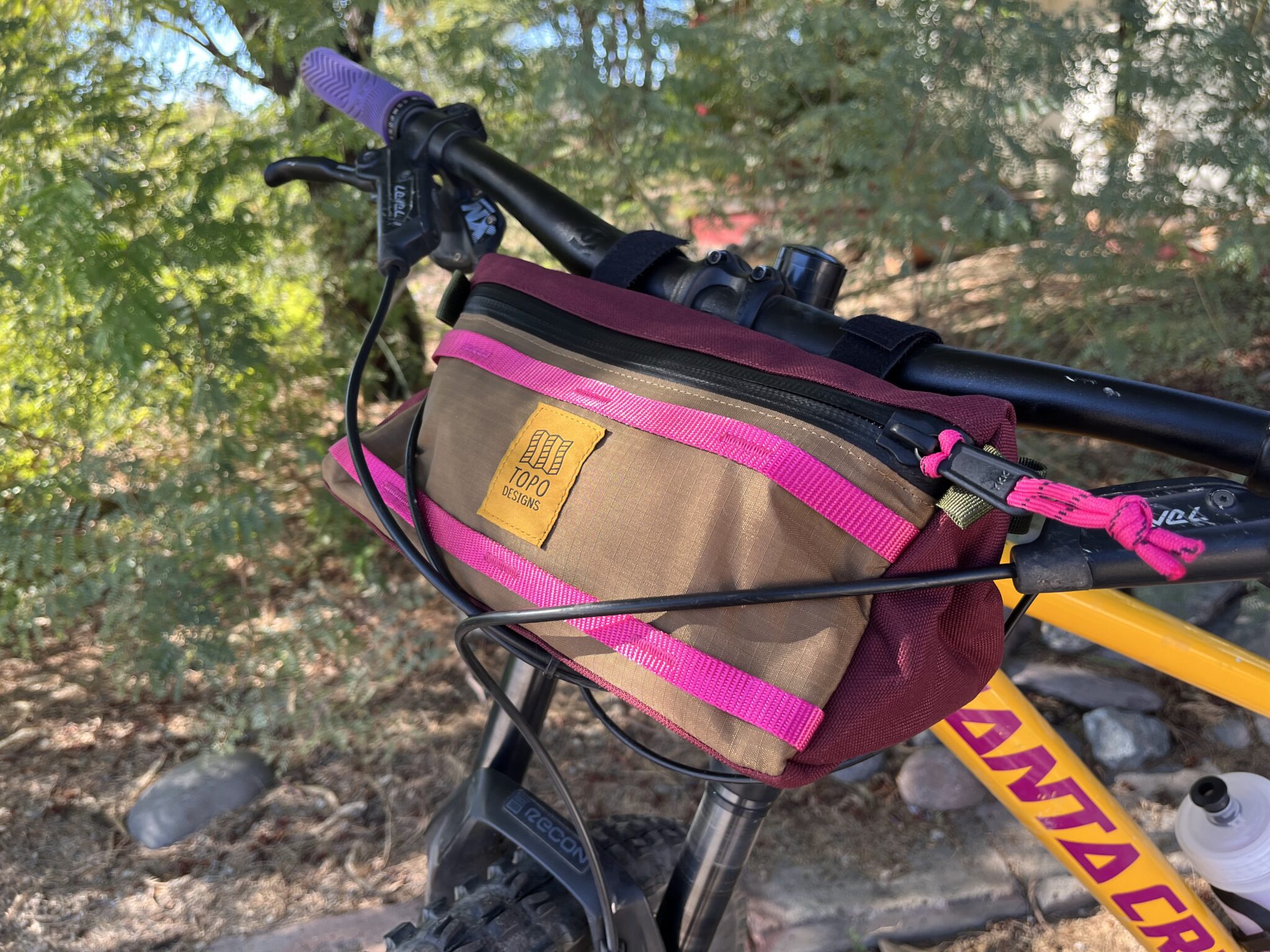 The Best Handlebar Bags for Your Bike Adventures [Reviews ...