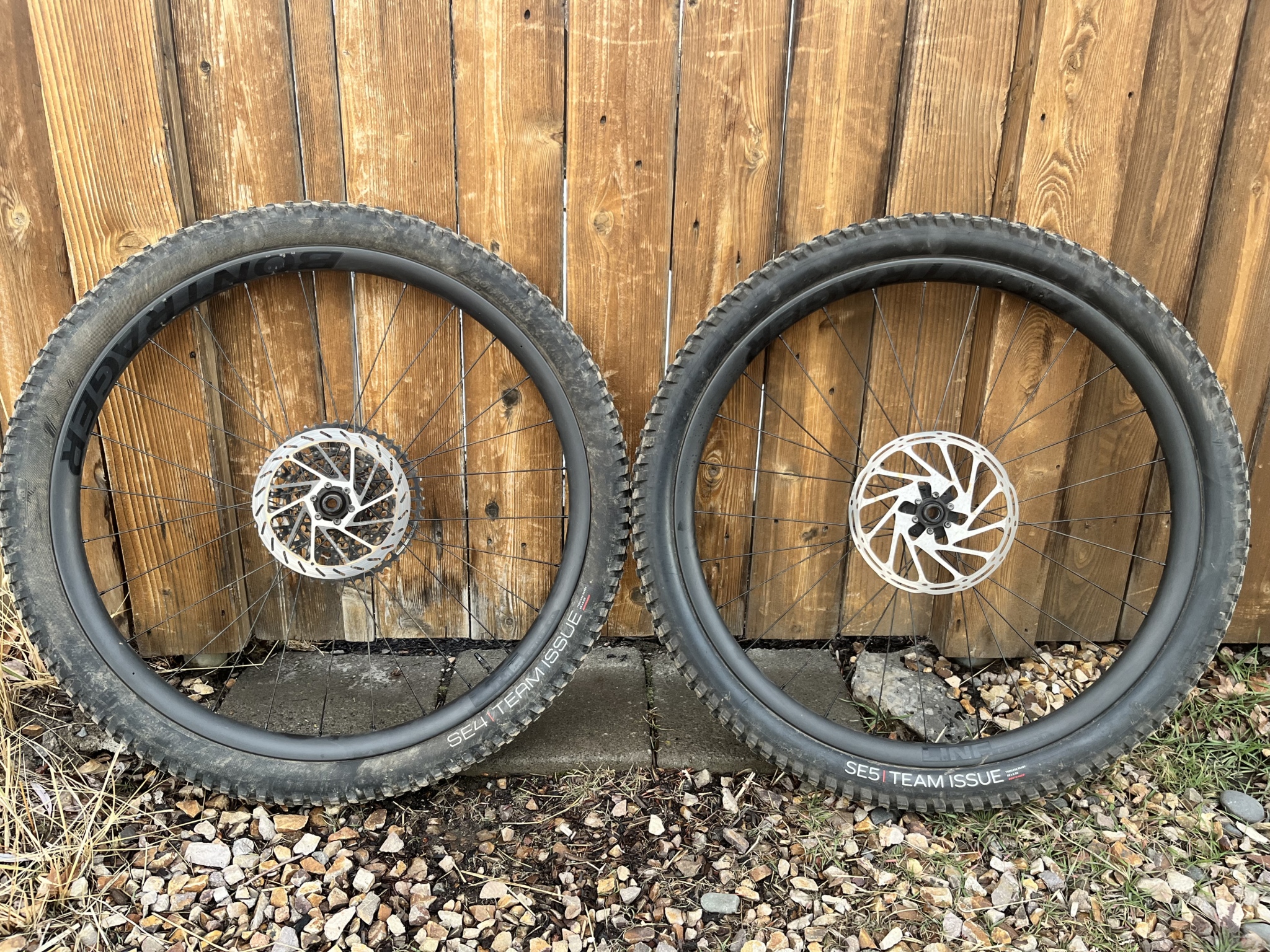 $1,000 Carbon MTB Wheelset Review: Bontrager Line Elite 30 ...