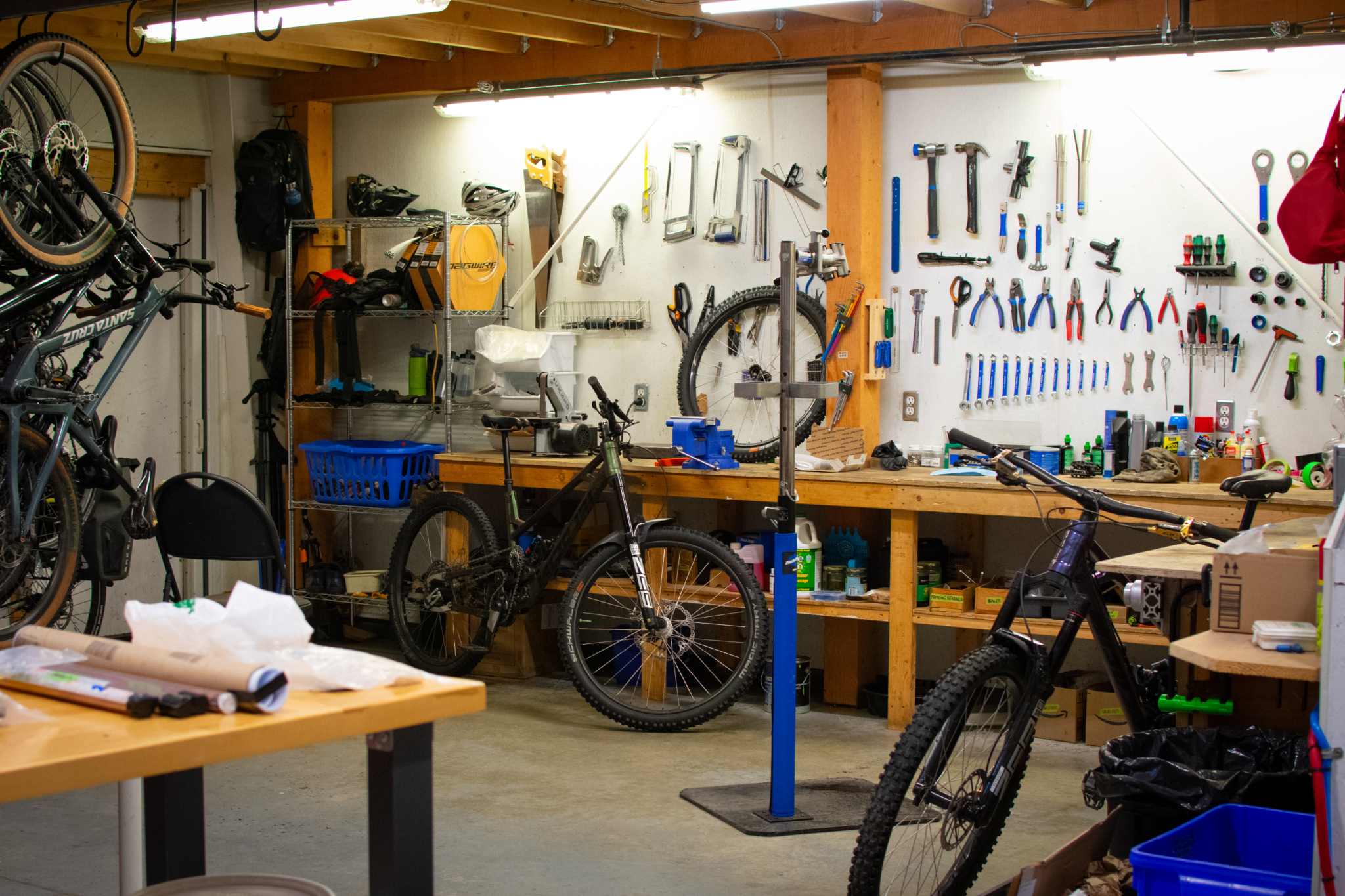 The Lal Bikes Supre Drive Looks Super Weird but Proves to Ride Super ...