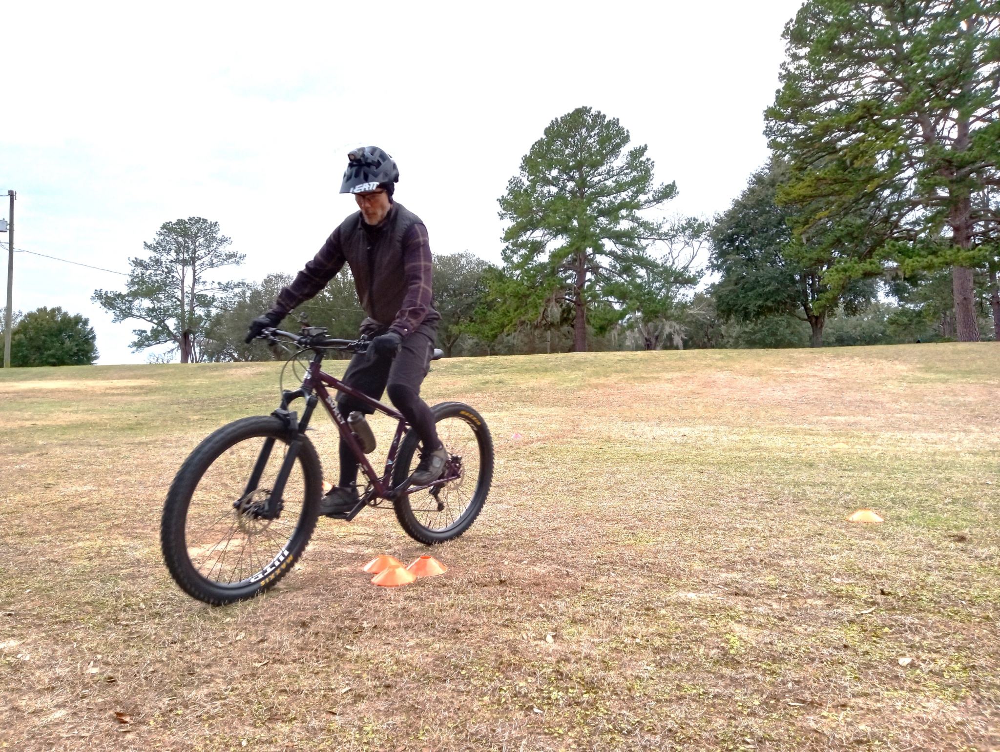 How to Ride Sharp Switchbacks on Your Mountain Bike - Singletracks ...