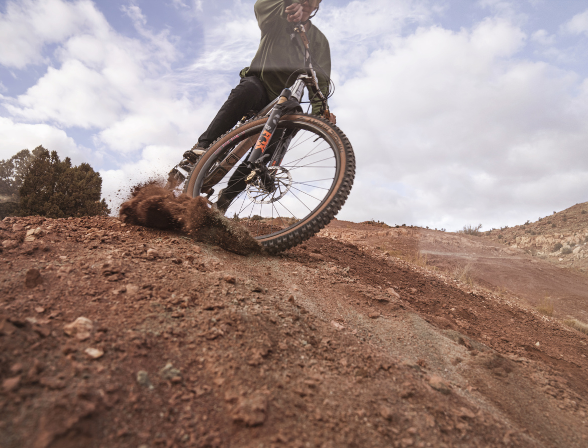 New Scott Ransom Hides Rear Shock Plus Schrader Valves to Fit Presta ...