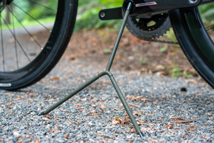 A 600g MTB Tire, a Carbon Chainring, and 240mm Fox Transfer Droppers ...