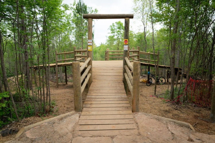 How a North Carolina Community Managed to Build High Quality MTB Trails ...