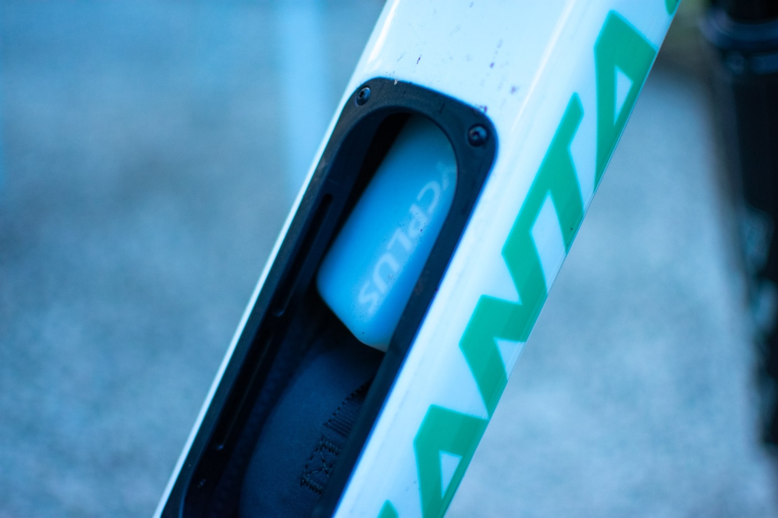 Battery Powered Bike Pump: Cycplus AS2 Pro Max Review - Singletracks ...