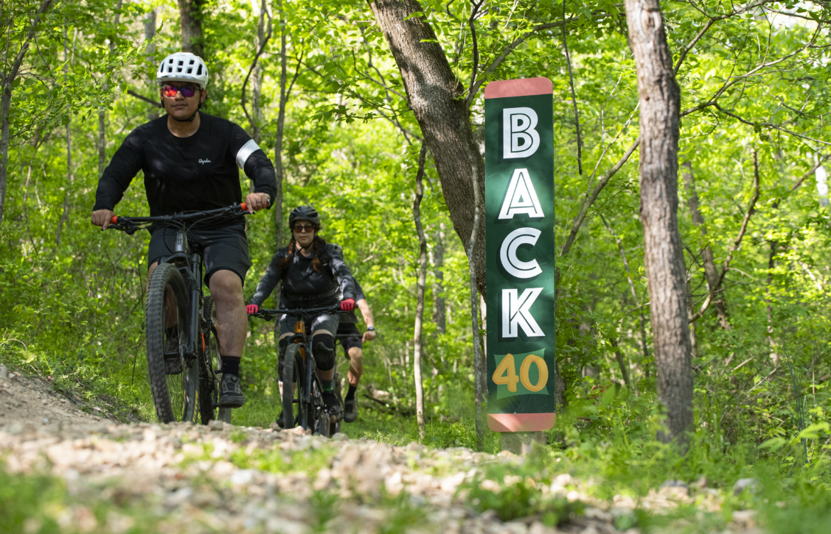 Waltons purchase 2,700 acres of land so Bella Vista doesn't get left out of MTB development ...