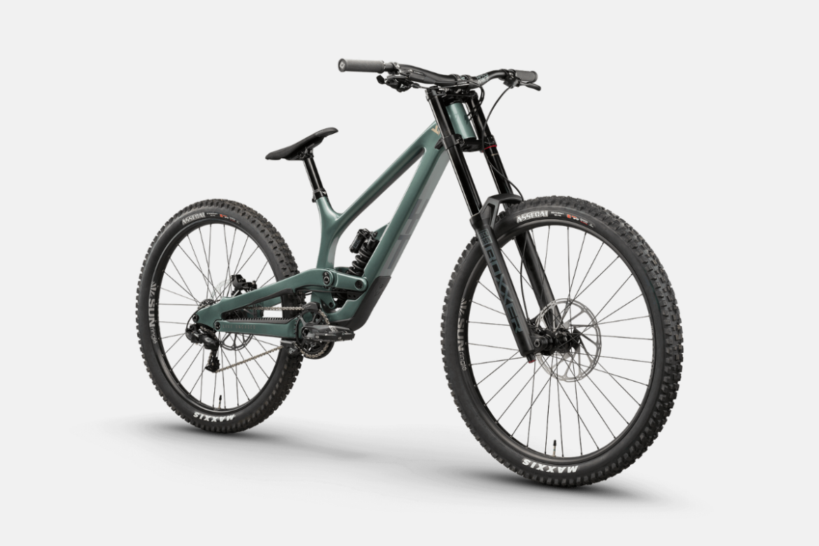 A $3,999 DH Bike, Forge + Bond Mixed Wheelset, and Two New Gravity ...