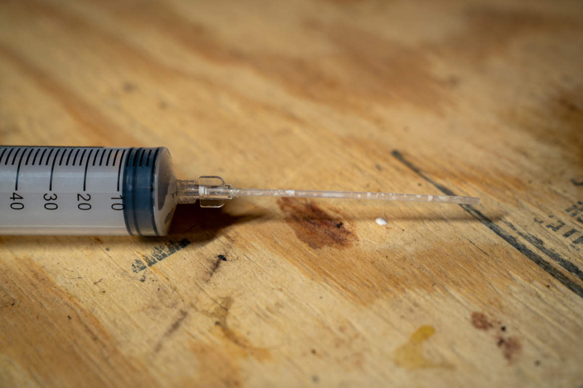 Stan's Tubeless Sealant Injector goes high volume and doesn't suck ...