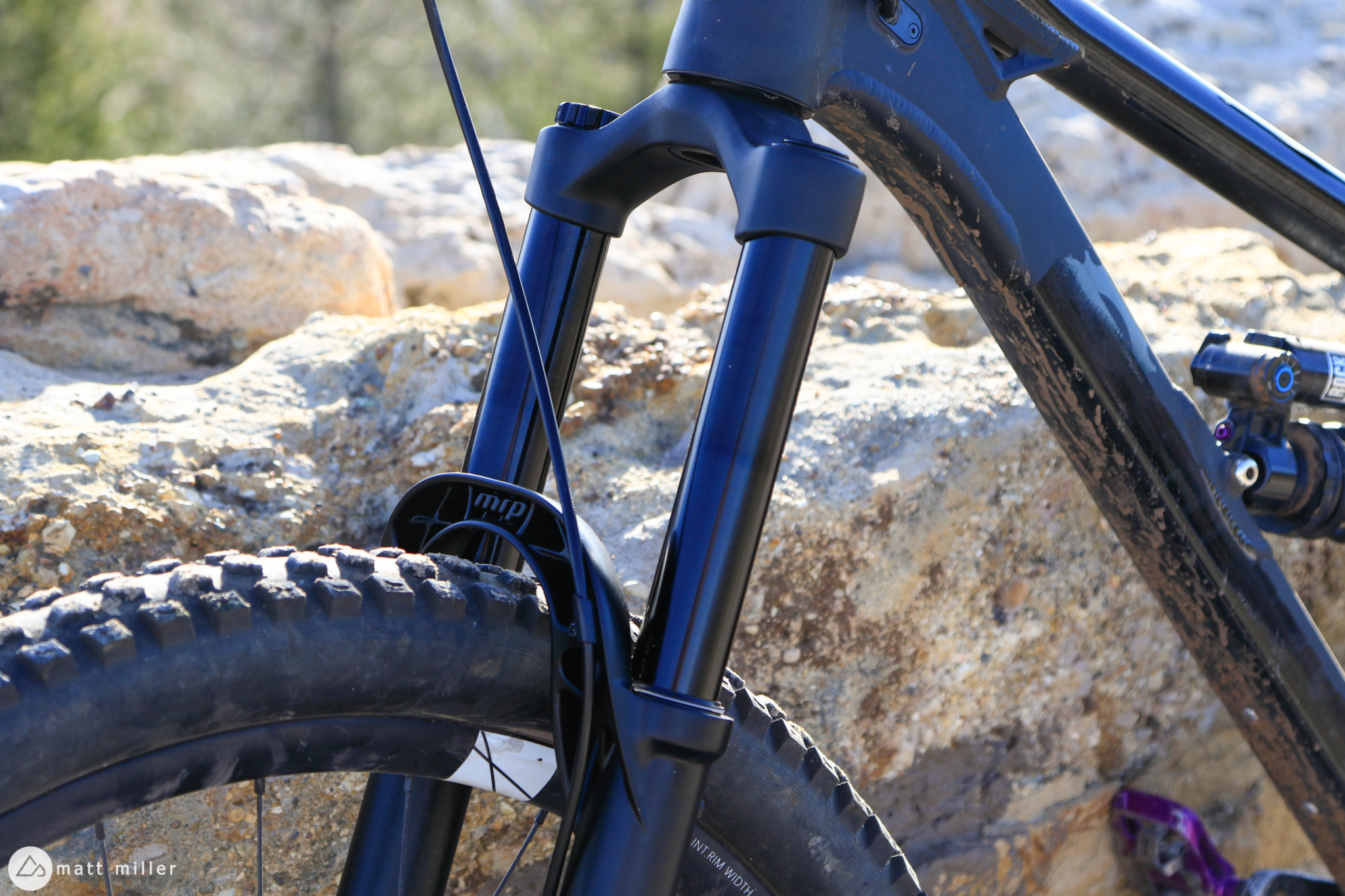 MRP Ribbon LT Coil fork review: Support and traction in any situation ...