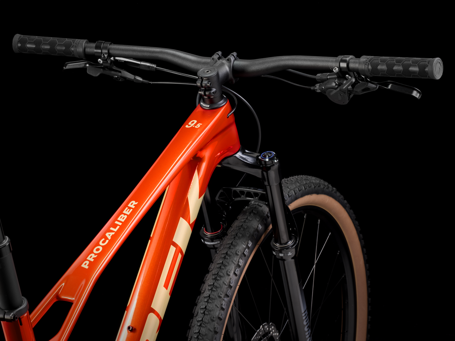 Trek Procaliber hardtail gets 200g lighter and longer, lower, slacker ...
