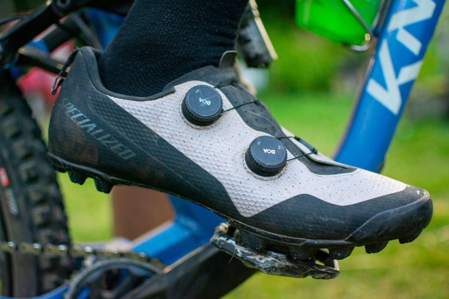 Updated Specialized Recon 3.0 MTB/gravel shoe is stiff and light to go ...