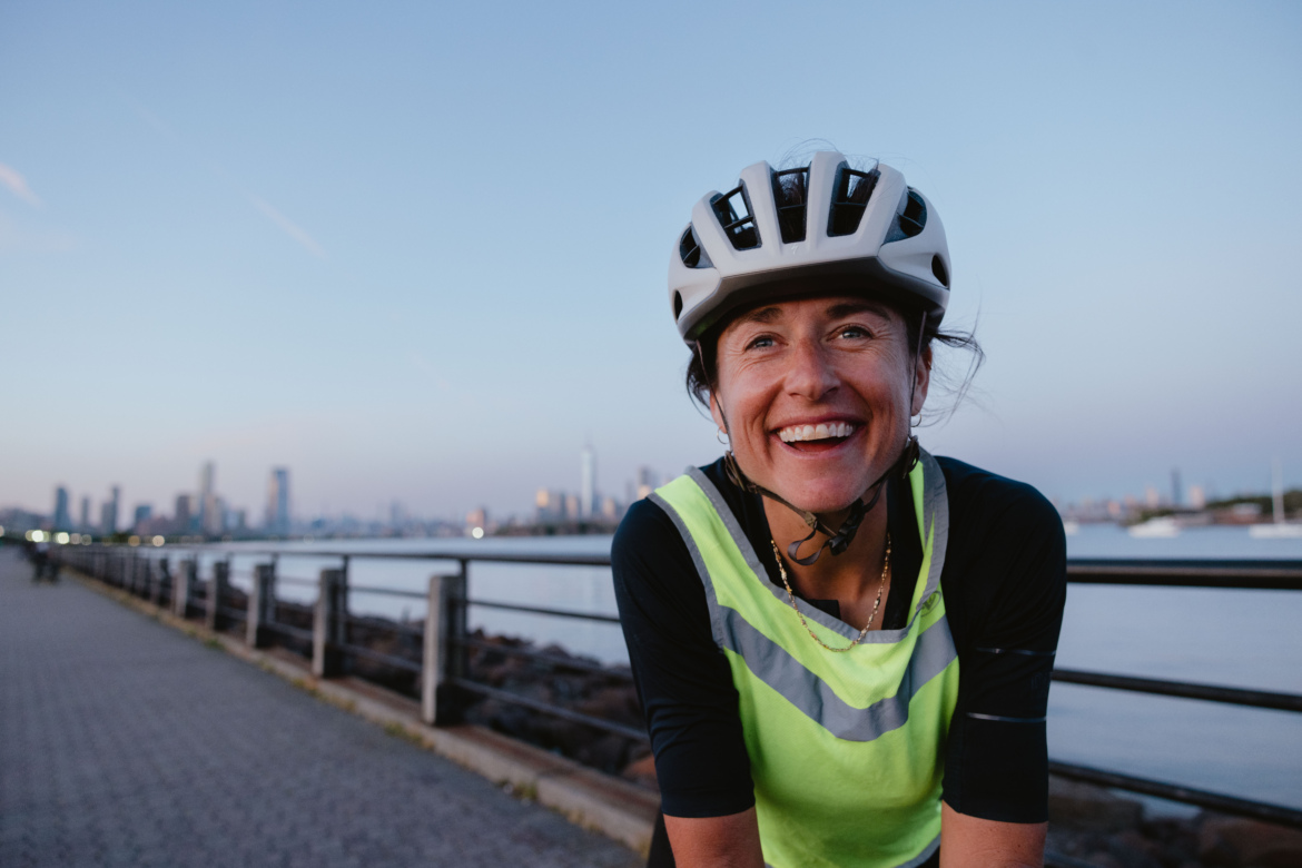 Lael Wilcox sets new Guinness World Record for riding around the world ...