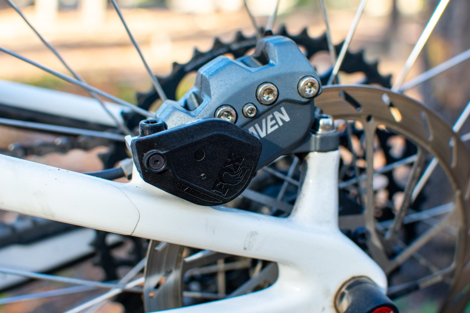 Fox Live Valve Neo delivers ultra-fast wireless suspension switching ...
