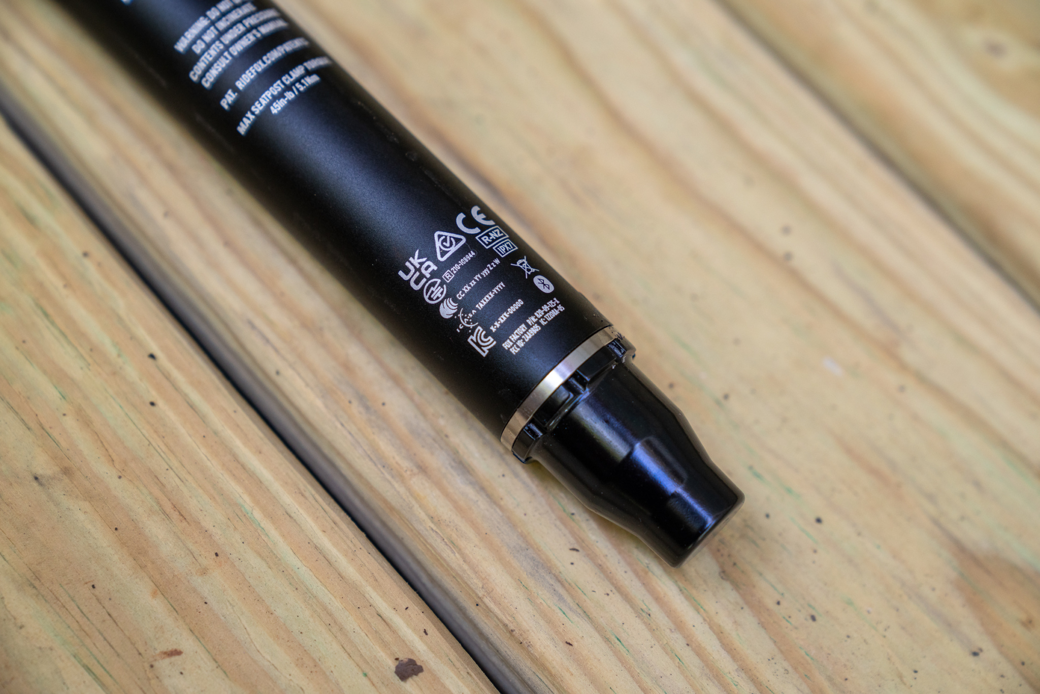 Fox Transfer Neo wireless dropper seatpost review - Singletracks ...