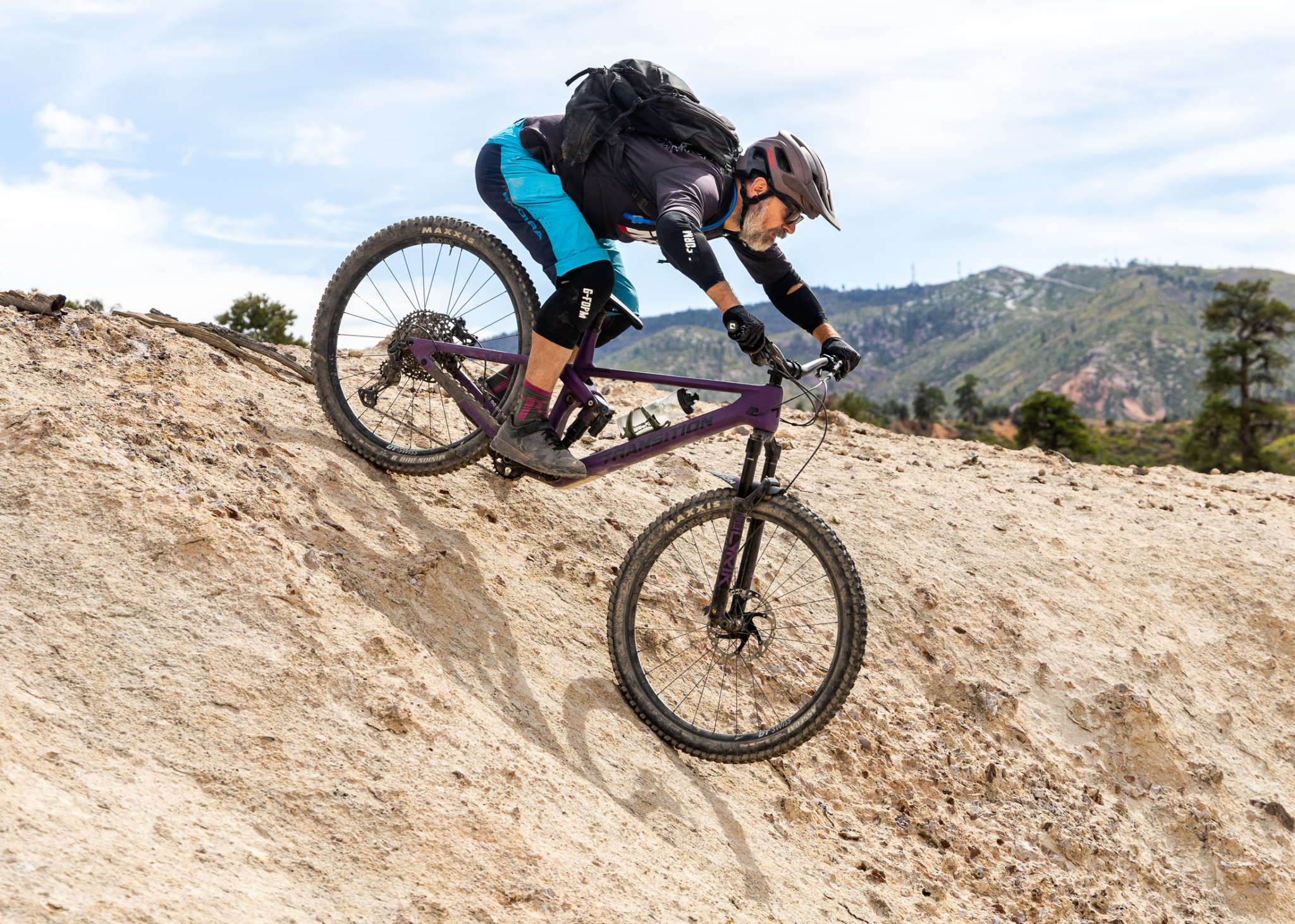 The 2025 Transition Sentinel v3 is like a BMX bike's bigger brother ...