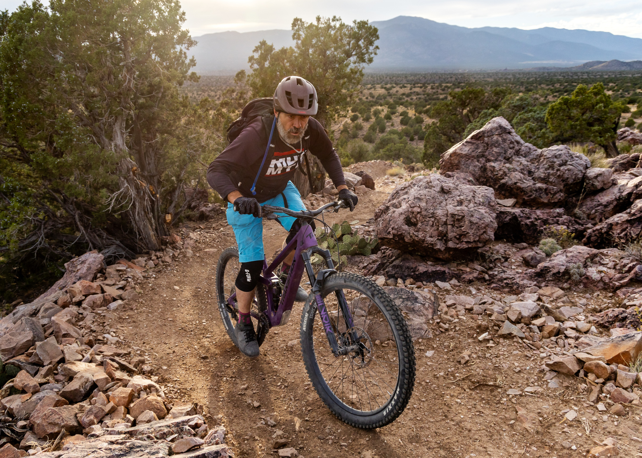 The 2025 Transition Sentinel v3 is like a BMX bike's bigger brother ...