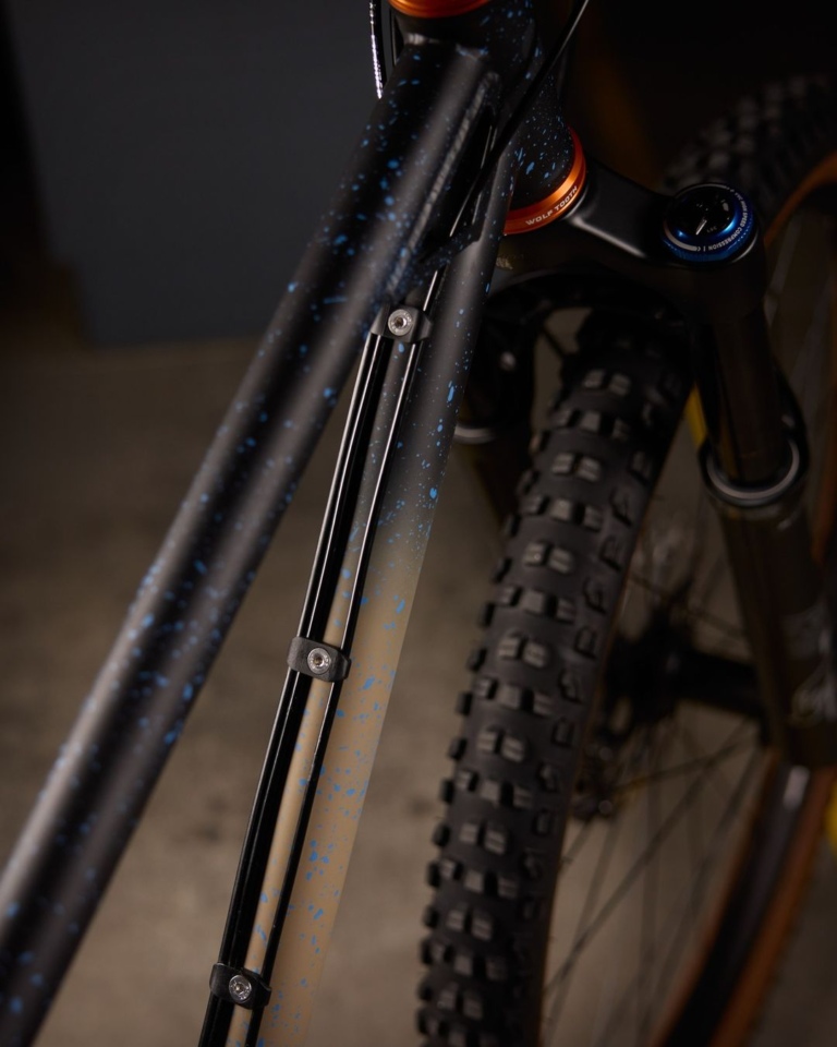 Would you buy this steel Trek full-suspension mountain bike ...