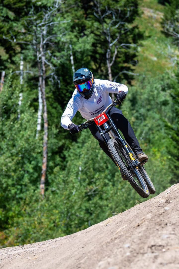 His stealthy new MTB brand, Vampire, offers 3 bikes in 1 - Singletracks ...