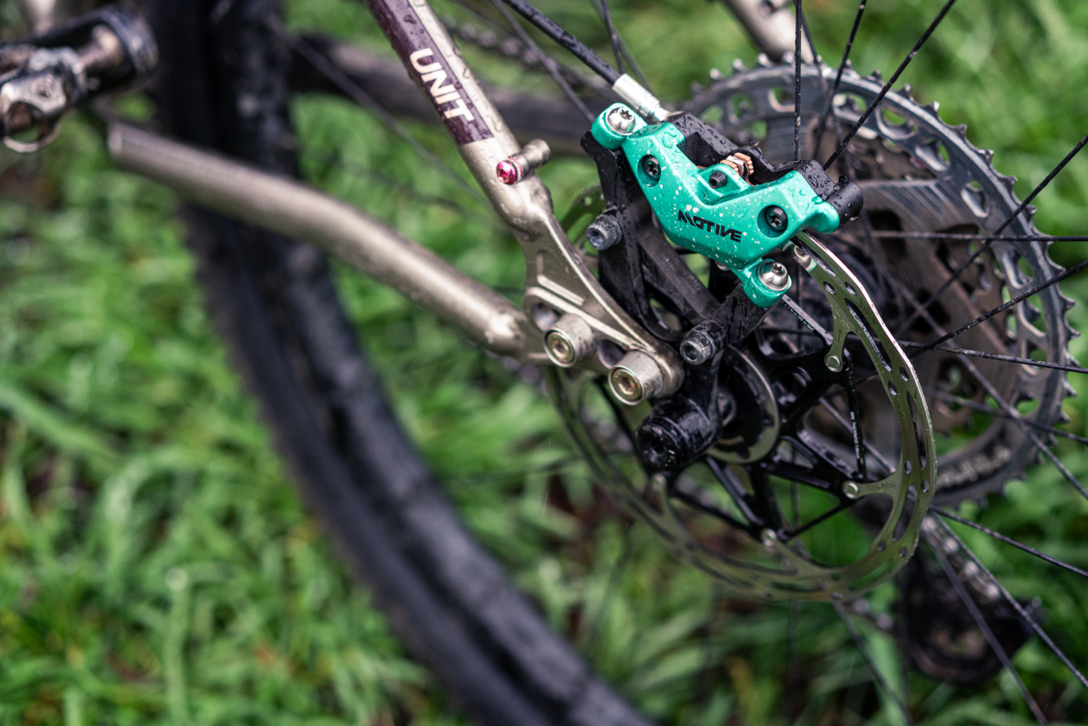 SRAM Motive Ultimate MTB brake review - Singletracks Mountain Bike News