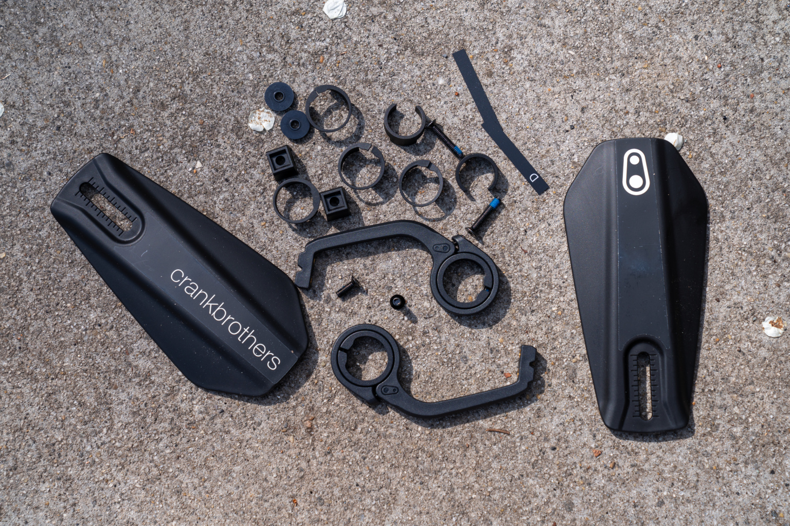 Crankbrothers Guardian mountain bike hand guard review - Singletracks ...