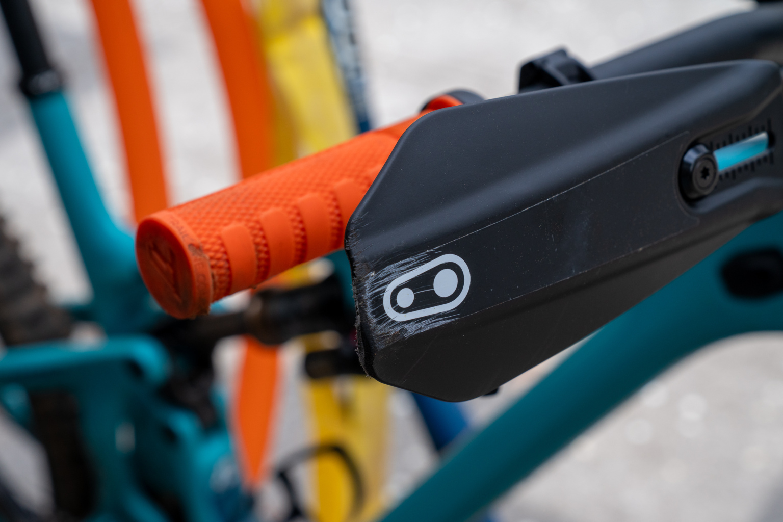 Crankbrothers Guardian mountain bike hand guard review - Singletracks ...