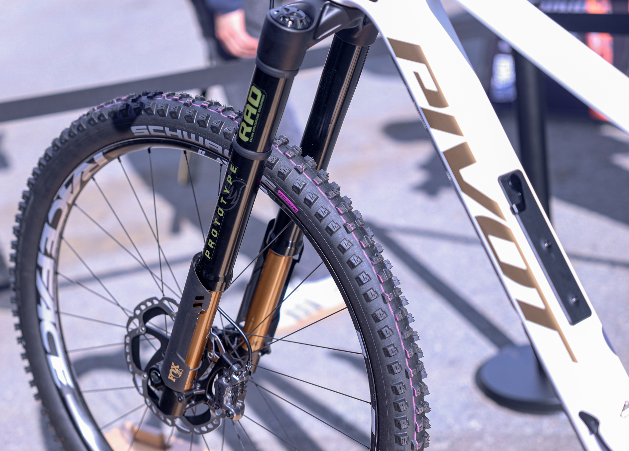 We can only speculate about this inverted Fox fork spotted at Sea Otter ...