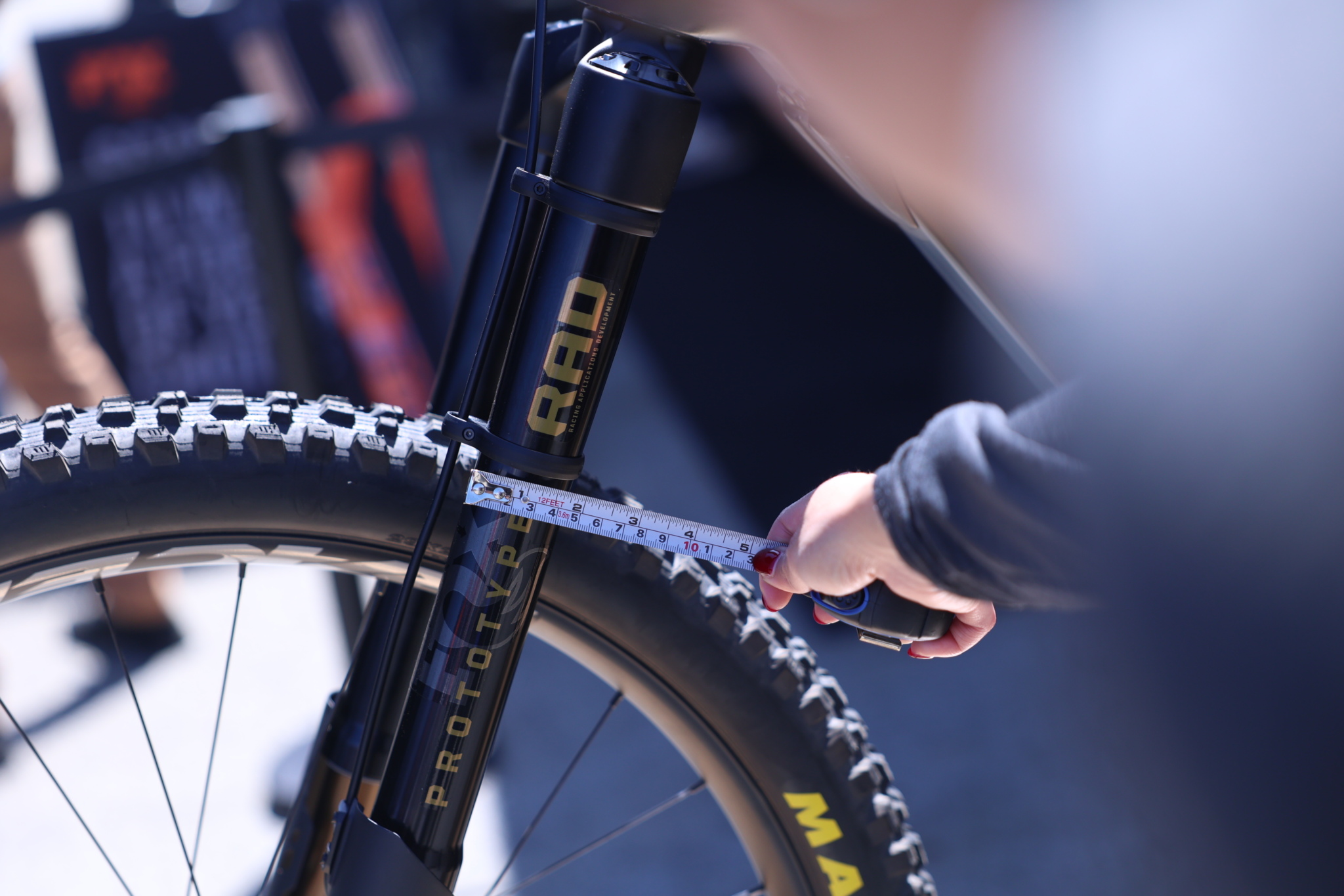 We can only speculate about this inverted Fox fork spotted at Sea Otter ...