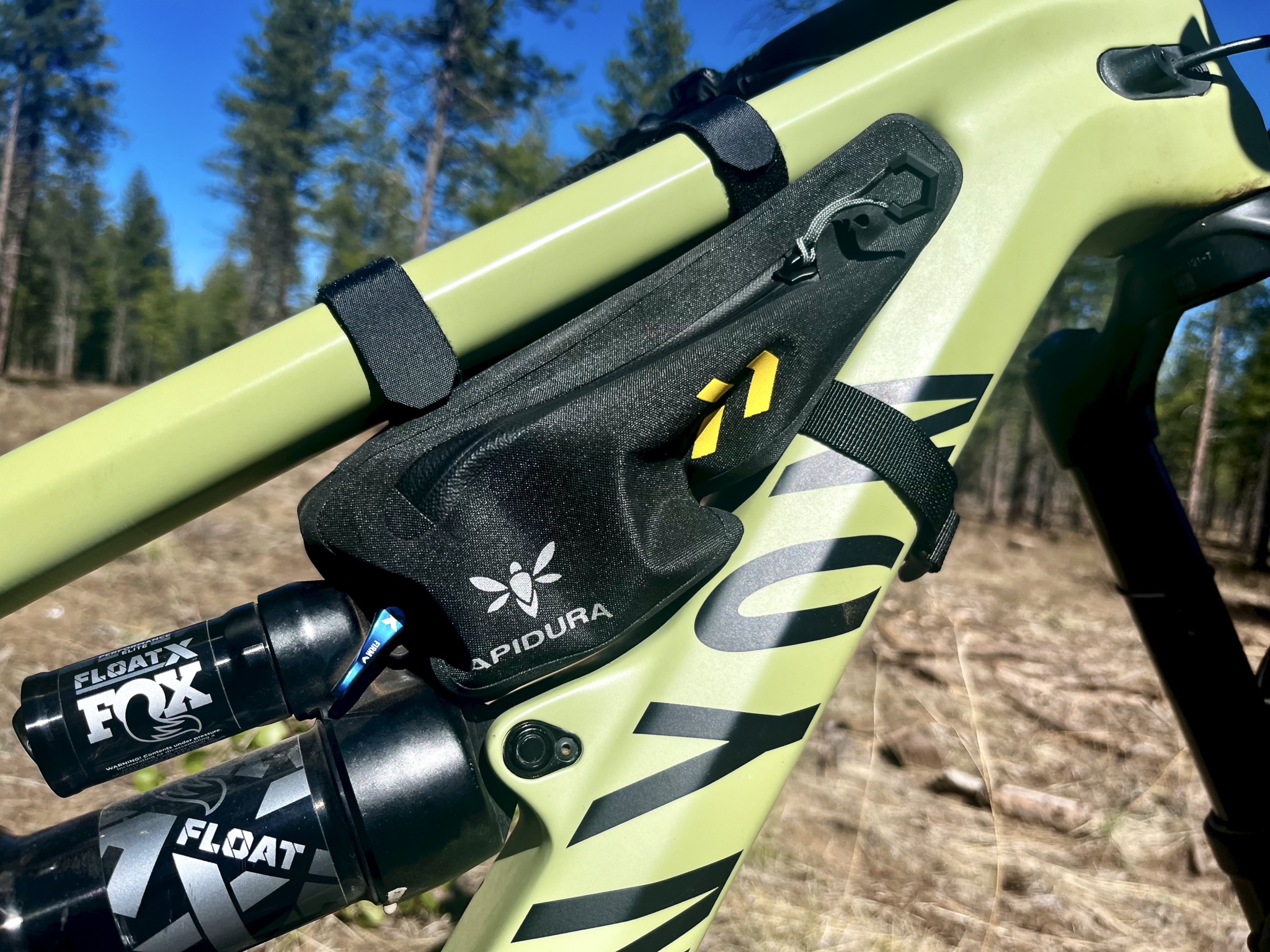 5 MTB frame bags that will actually fit (most) full-suspension bikes ...