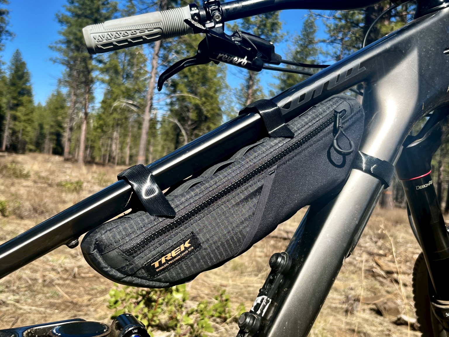 5 MTB frame bags that will actually fit (most) full-suspension bikes ...