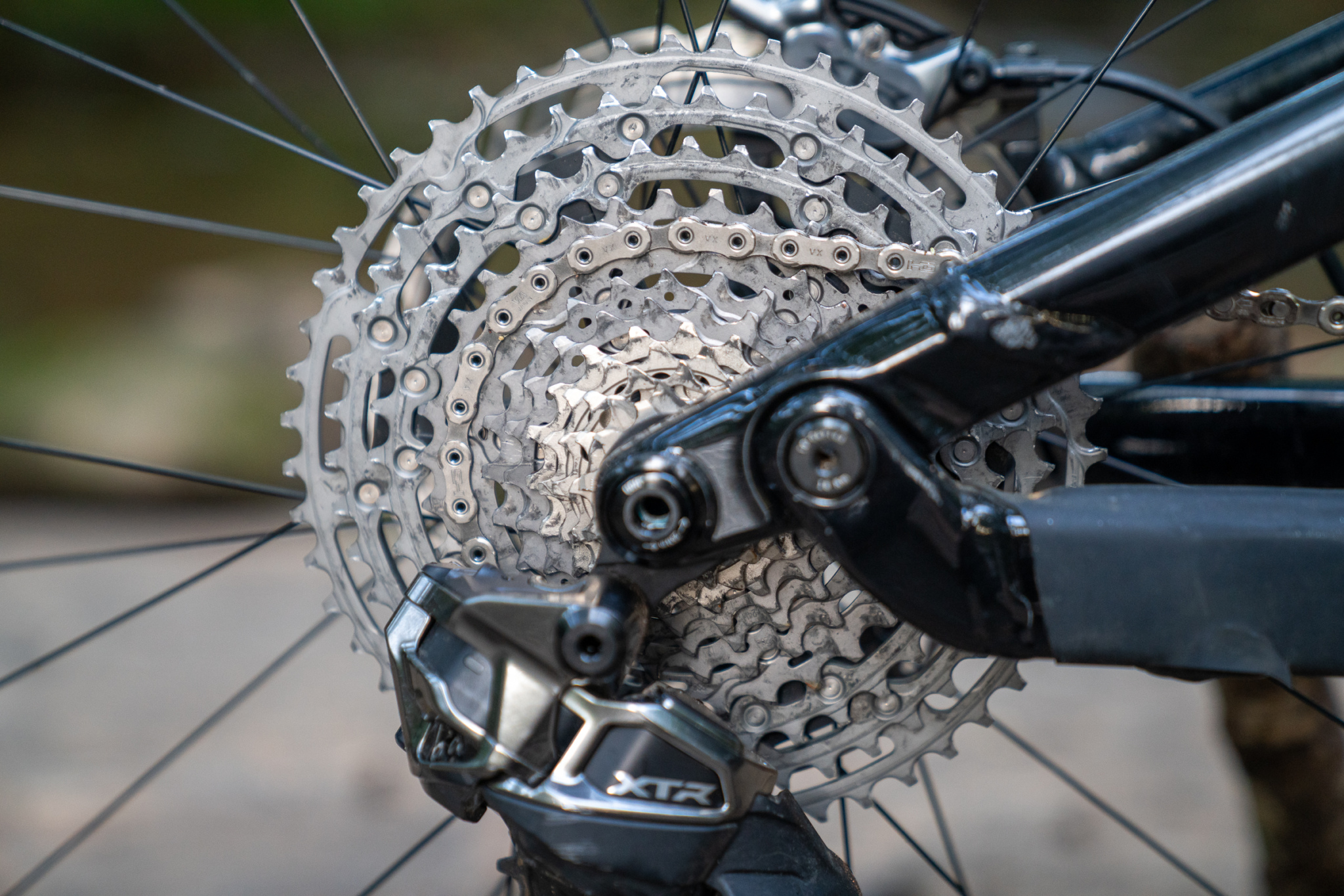 Shimano XTR Di2 wireless drivetrain review - Singletracks Mountain Bike ...