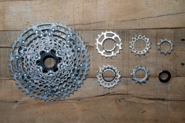 Shimano XTR Di2 wireless drivetrain review - Singletracks Mountain Bike ...