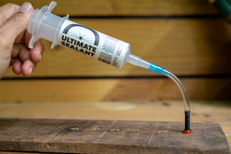 6 tubeless tire sealant injectors, tested - Singletracks Mountain Bike News