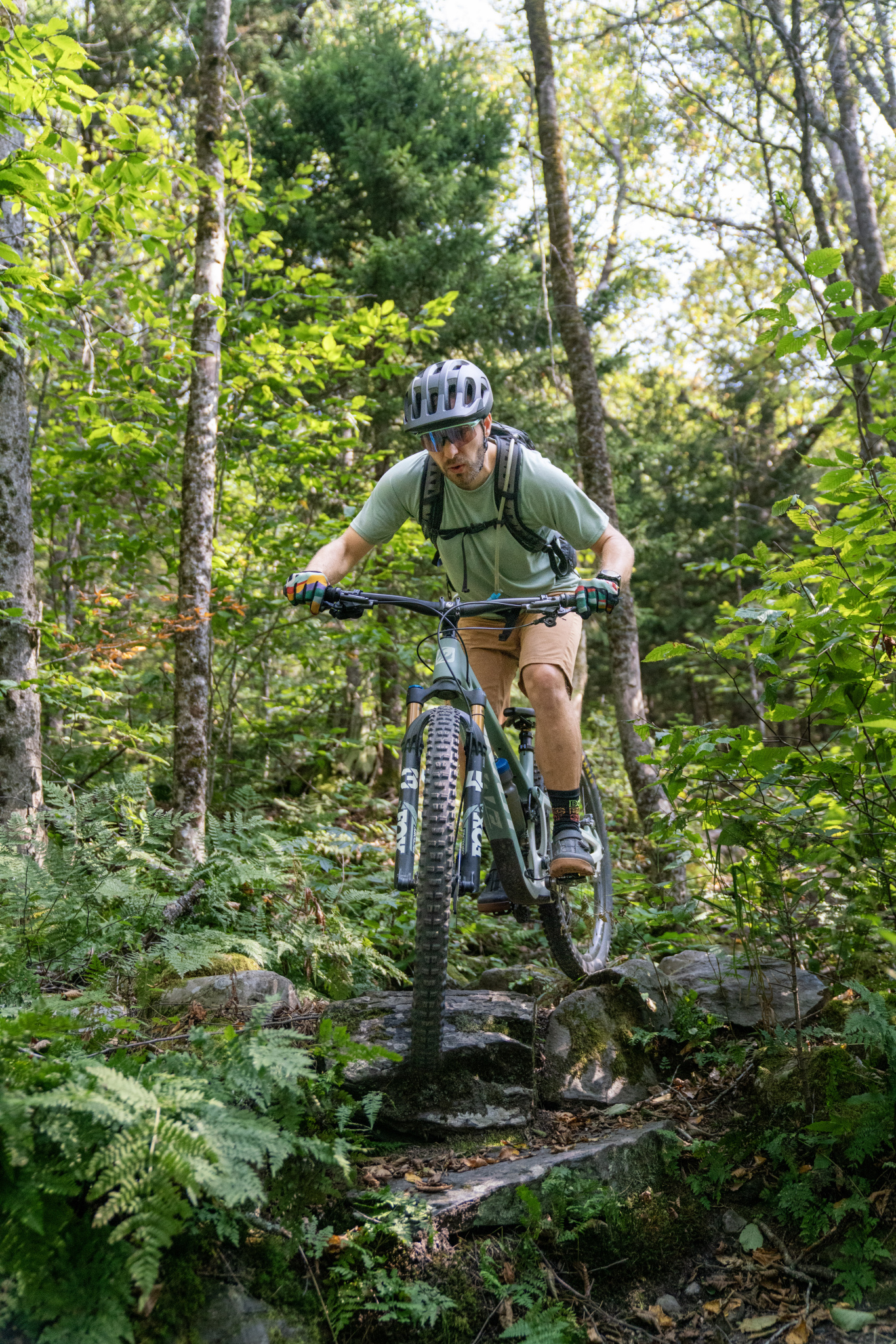Shimano DEORE XT M8200 Di2 wireless drivetrain review - Singletracks ...